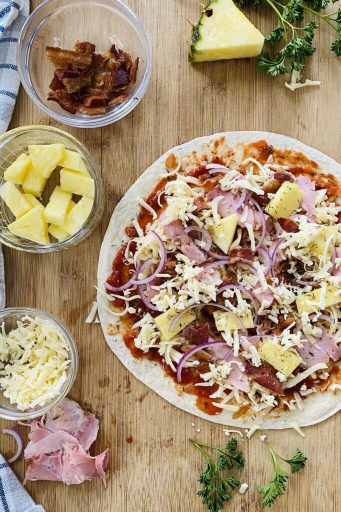 Hawaiian Tortilla Pizza with Ham and Pineapple