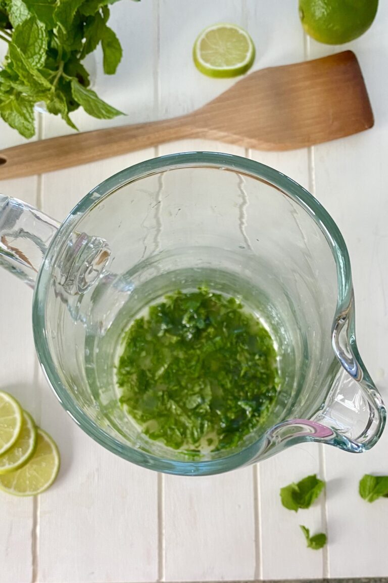 Sparkling Vodka Limeade (Easy Pitcher Cocktail)