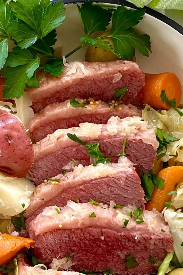 Instant Pot Corned Beef and Cabbage