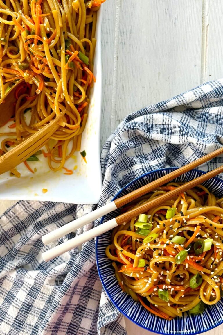 Garlic Sesame Noodles {One Pot Recipe}
